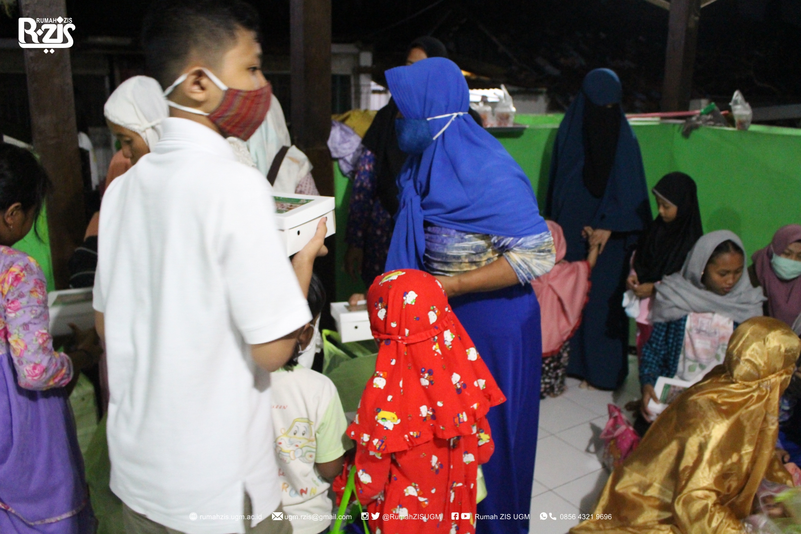 Berbagi Takjil di Kampung Ledok Timoho – RUMAH ZIS UGM